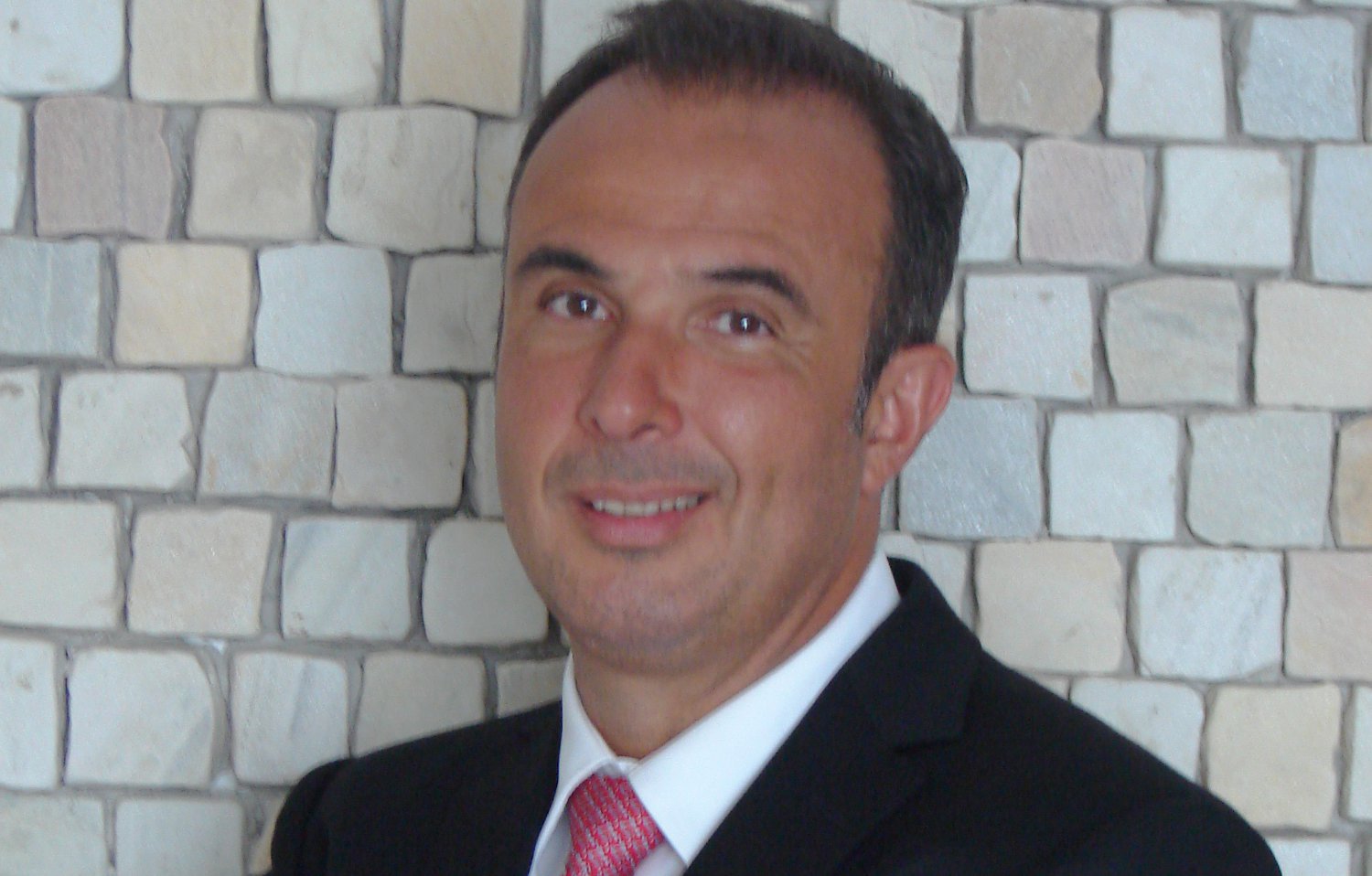 Por que não temos uma Stanford? - Artigos - Baguete