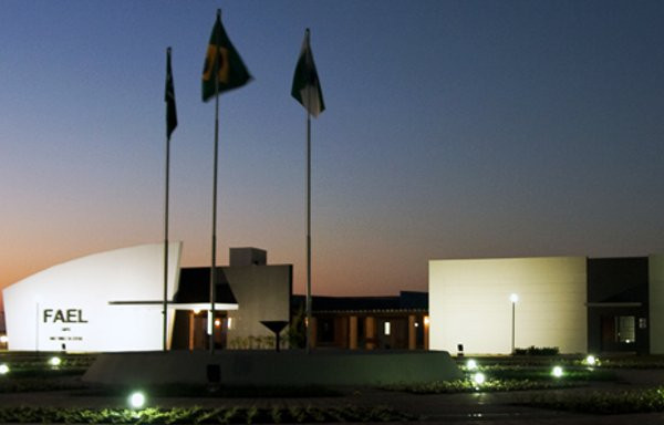 Fael: nuvem pública para inscrições de estudantes - Baguete