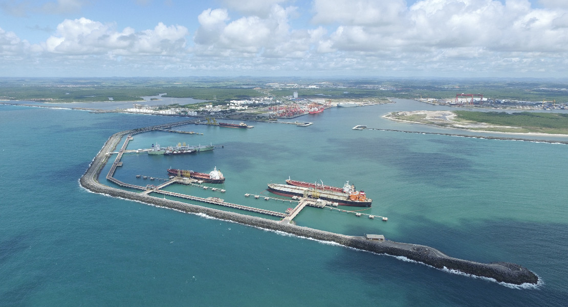 Porto de Suape monitora embarcações com NavalPort - Baguete